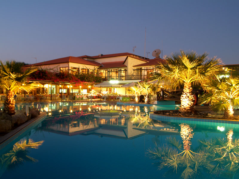 Тур на отдых в отеле Kermia Beach Bungalows 4* в Айя-Напа, Кипр, цены ...