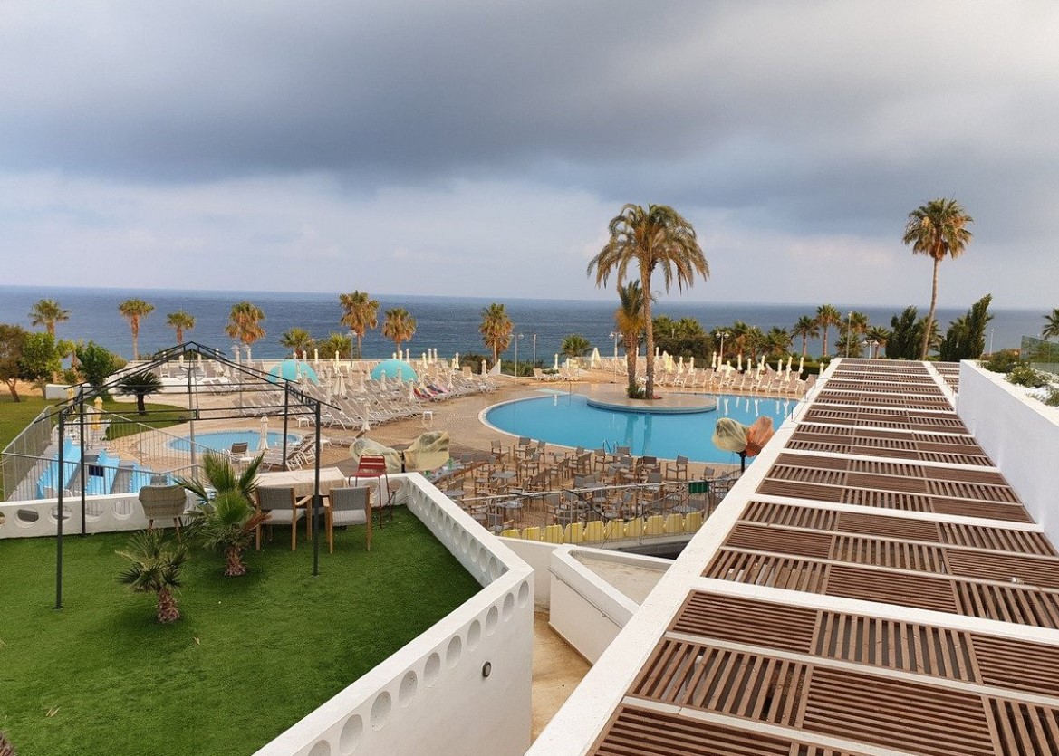 Тур на отдых в отеле Leonardo Laura Beach & Splash Resort 4* в Пафос ...