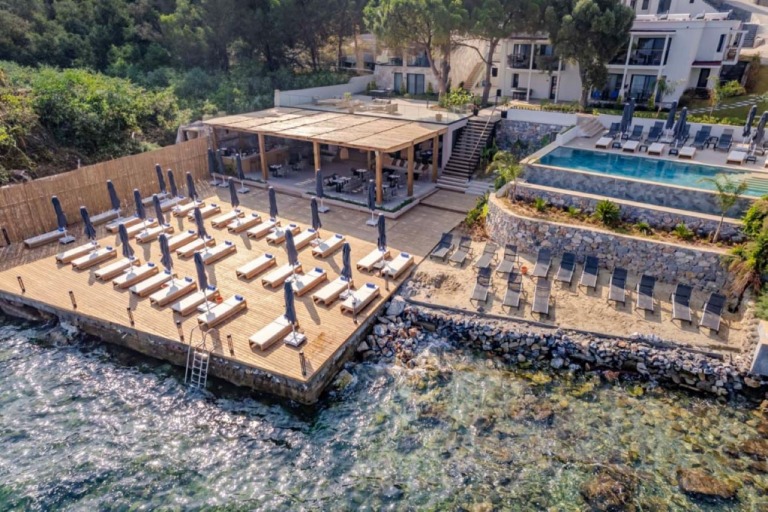 Тур на отдых в отеле Isolina Hotel BOUTIQUE в , , цены на путевки, фото ...