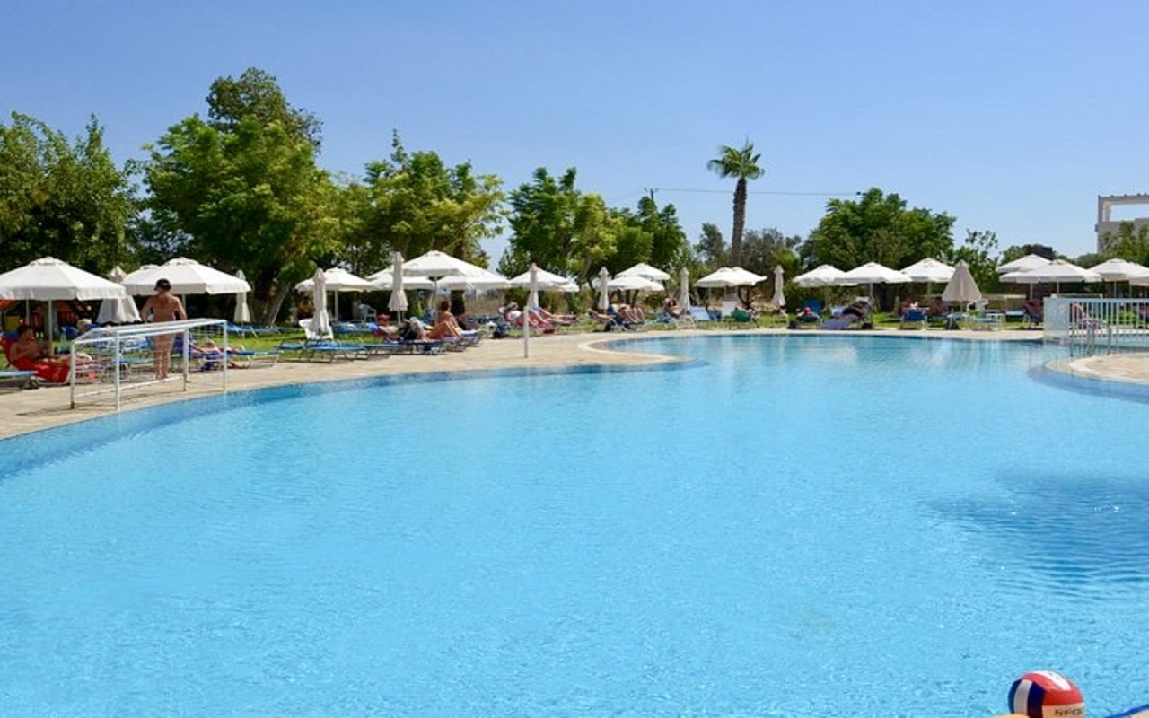 Тур на отдых в отеле Maris Grand Waterpark Resort 4* в Протарас, Кипр ...